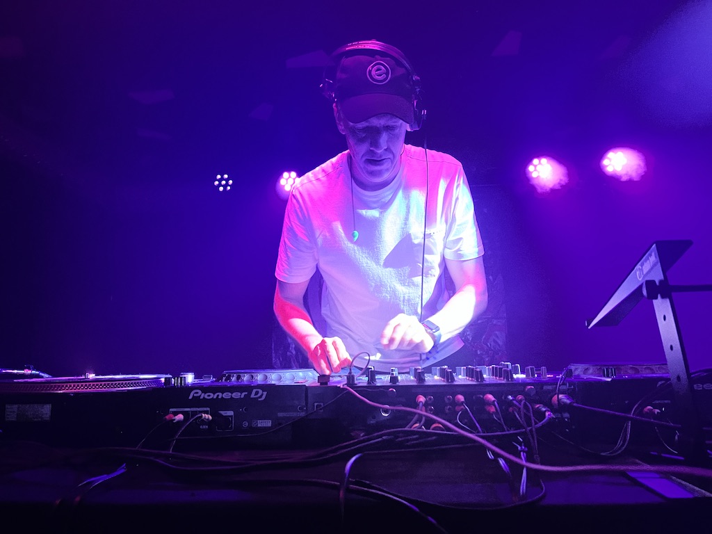 Eruption Radio - the original sound of the underground