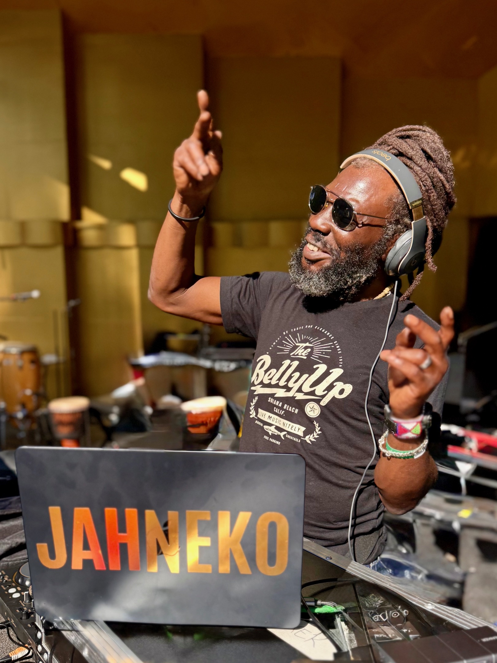 Jahneko - Eruption Radio - the original sound of the underground